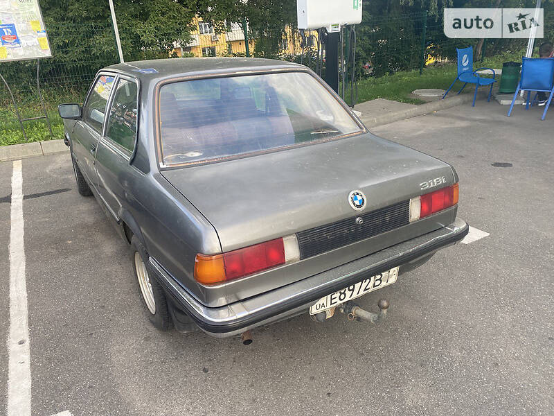 BMW 315 1981 - history of car sales on auto.ria.com