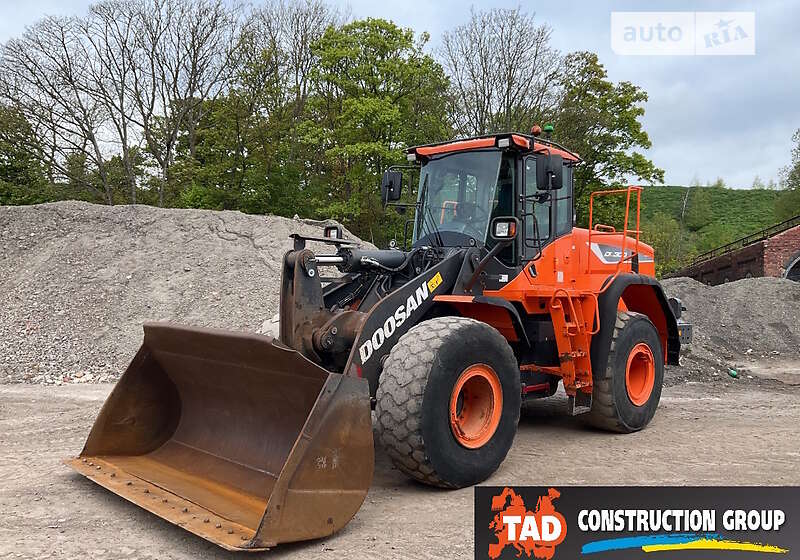 AUTO.RIA – Продам Дусан ДЛ DL300 2018 : 93000 €, Київ