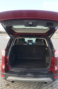 AUTO.RIA – Продам Форд Ескейп 2016 (BC9744MK) бензин 2.0 позашляховик ...