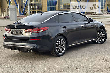 AUTO.RIA – Продам КІА К5 2019 газ 2.0 седан бу у Харкові, ціна 17300
