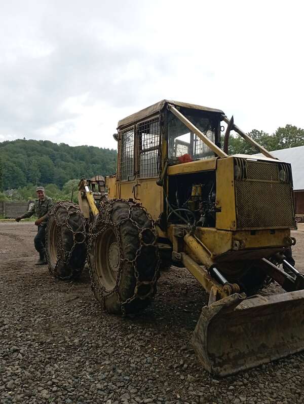 AUTO.RIA – Продам ЛКТ 81 2000 : 800000 грн., Чернівці