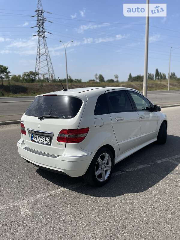 AUTO.RIA – Продам Мерседес-Бенц Б-Класс 2010 (BH7792PB) бензин 1.7 ...