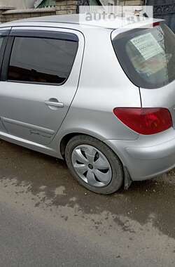 AUTO.RIA – Продам Пежо 307 2003 (CE0178EP) газ пропан-бутан / бензин 2.0 хетчбек бу у Чернівцях ...