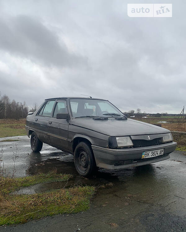 AUTO.RIA – Продам Рено 9 1988 (BK3824AM) бензин 1.4 седан бу у ...