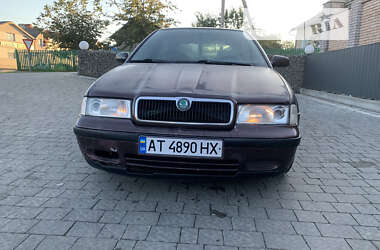 AUTO.RIA – Продам Шкода Октавія 1998 (AT4890HX) бензин 1.6 ліфтбек бу у Івано-Франківську, ціна ...