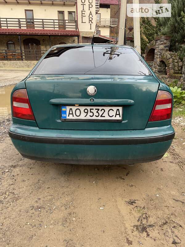AUTO.RIA – Продам Шкода Октавія 1999 (AO9532CA) бензин 1.6 ліфтбек бу у Новоселиці, ціна 3150 ...