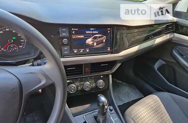 AUTO.RIA – Продам Фольксваген е-Бора 2019 електро седан бу у Києві ...