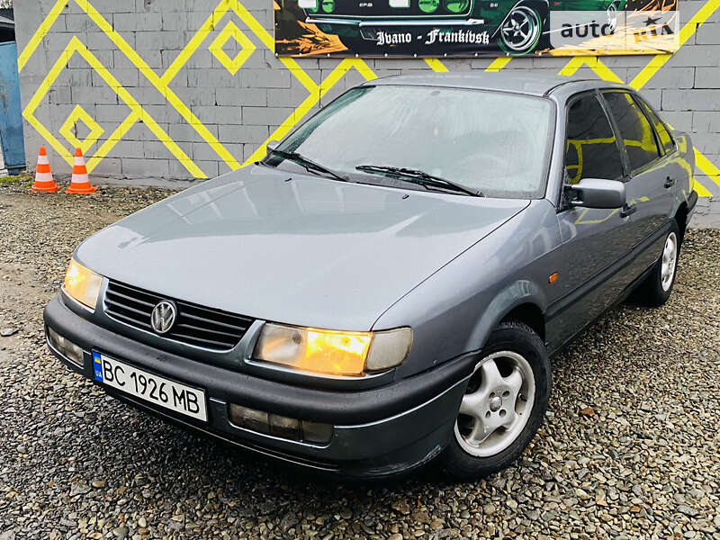 AUTO.RIA – Продам Фольксваген Пассат 1994 (BC1926MB) дизель 1.9 седан ...